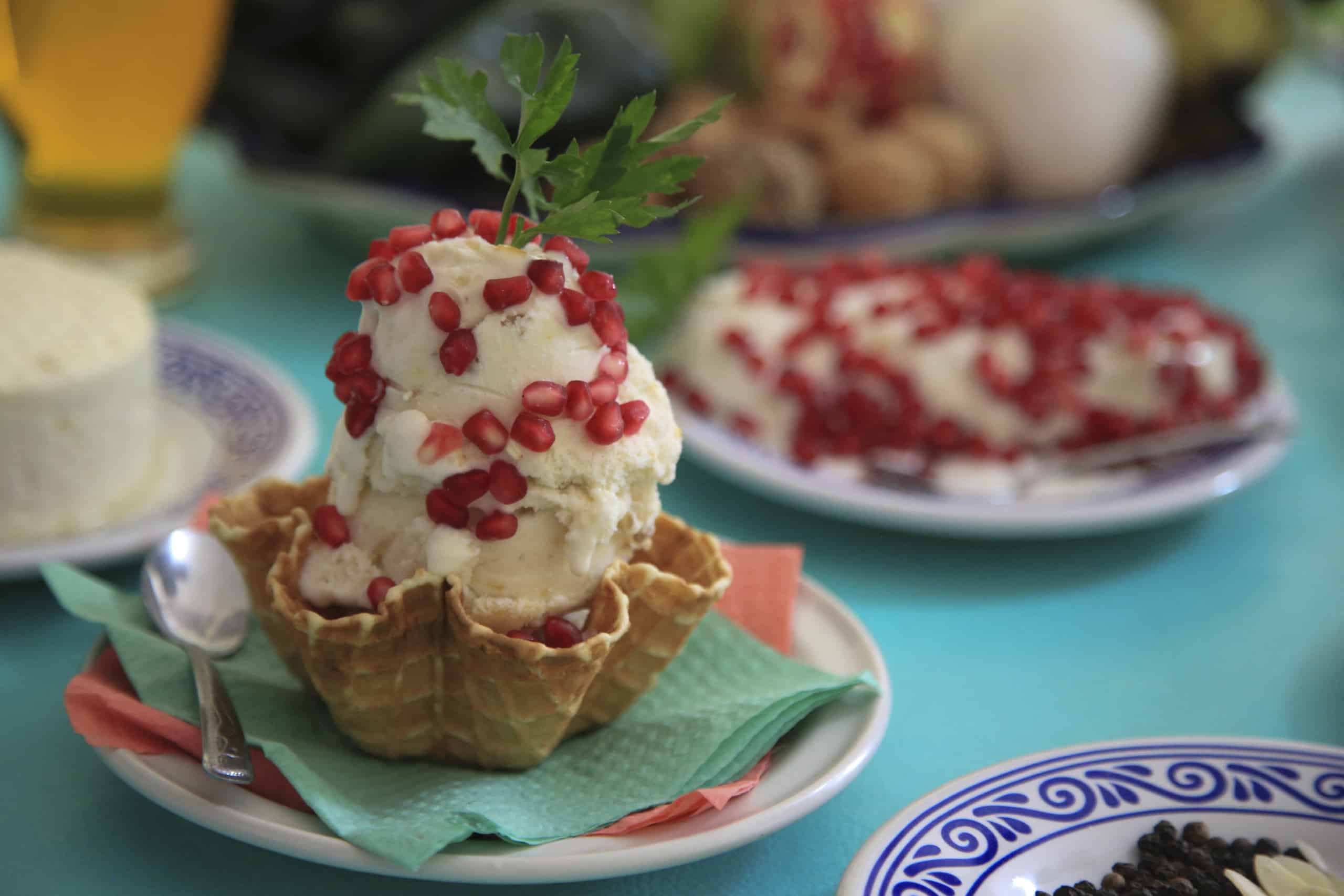¿Helados con carne? El chile en nogada se reinventa tras 200 años de ...