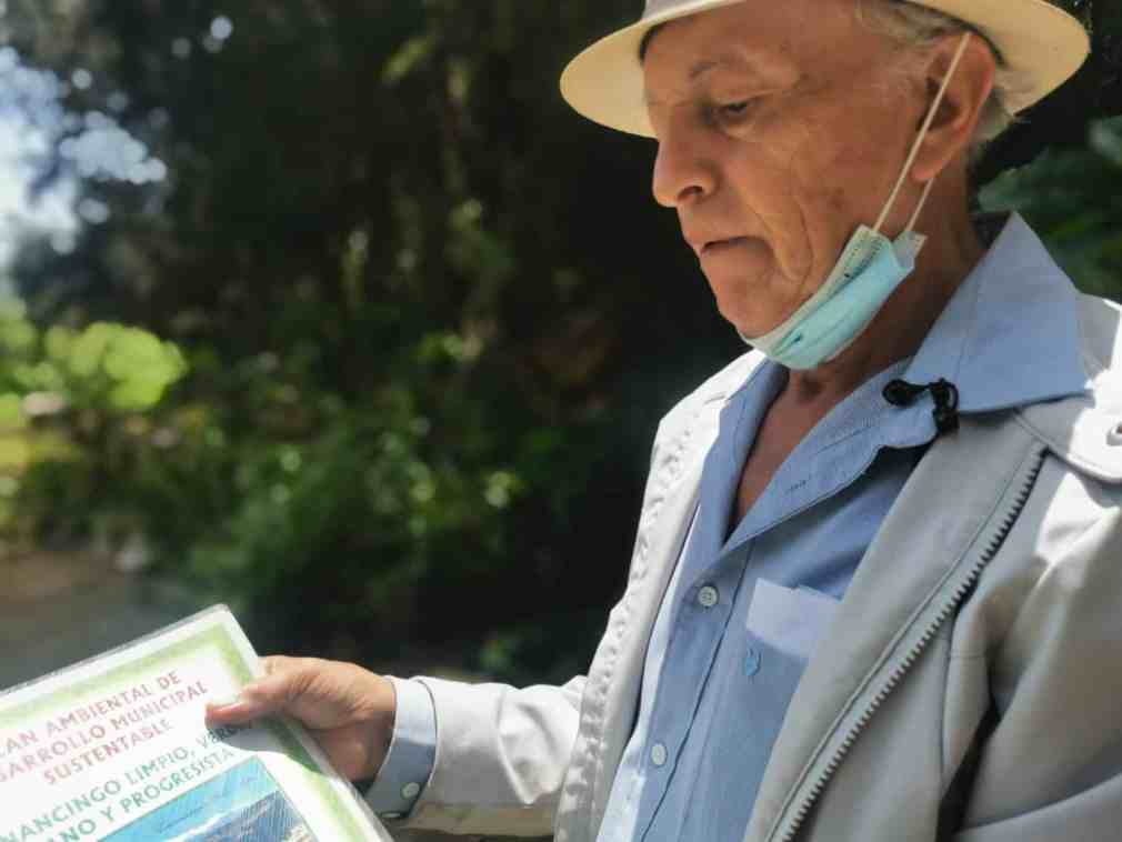 El santuario de Tenancingo convertido en rio de desechos; don Artemio ...