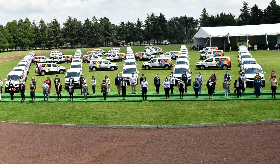 Entrega presidenta del DIF Edomex unidades móviles de rehabilitación ...