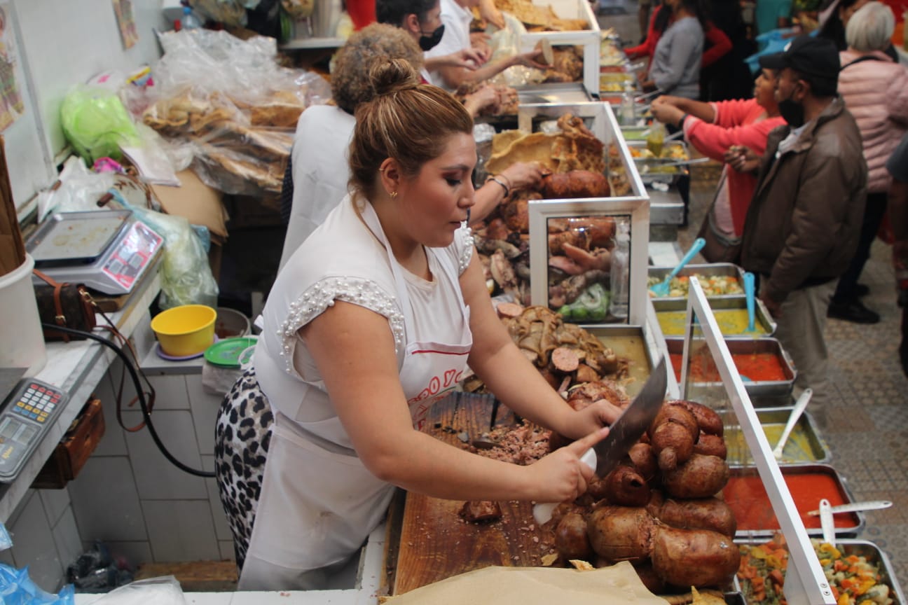 Celebra Tenancingo Feria del Obispo, platillo tradicional del Edomex