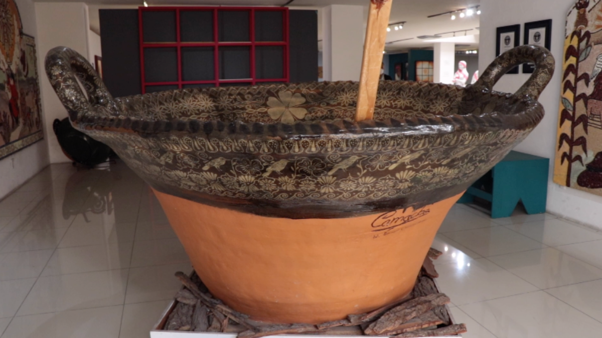 "El árbol de la vida" una pieza de Metepec con reconocimiento internacional