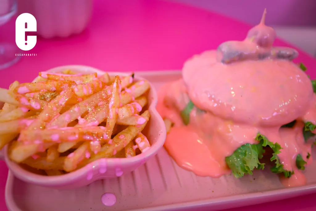 Divina Café: el espacio rosa y con brillitos que buscabas en Metepec