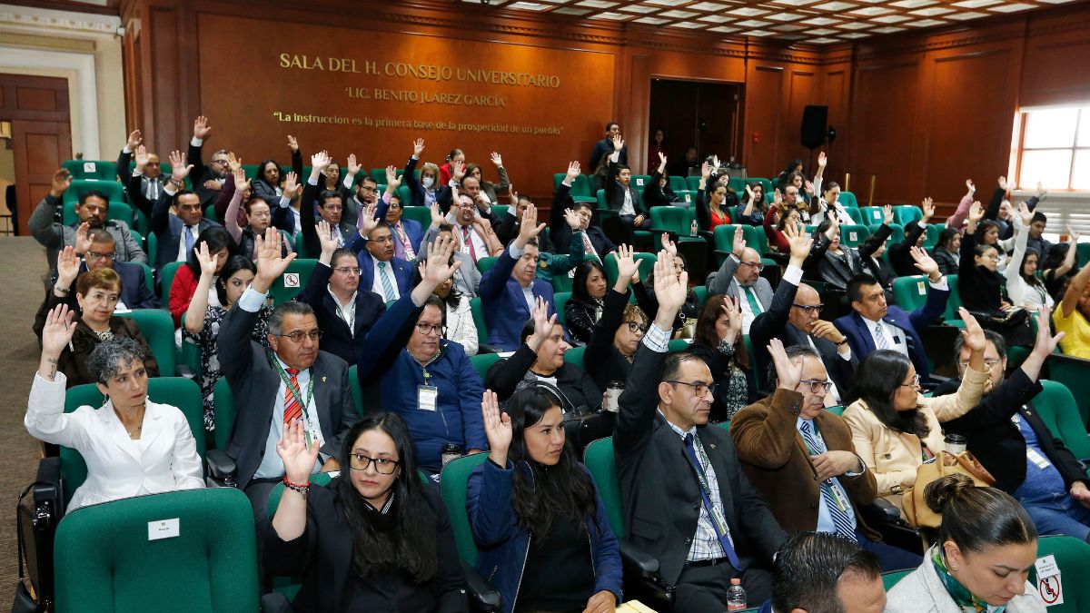 ¡Orgullo UAEMex! Ellos son los galardonados por excelencia académica 2023