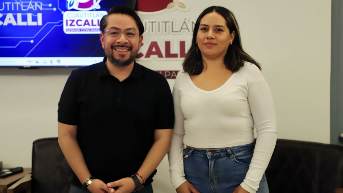 Daniel Serrano acompañó a presentar la denuncia a la persona que acusó de robo a policías ...