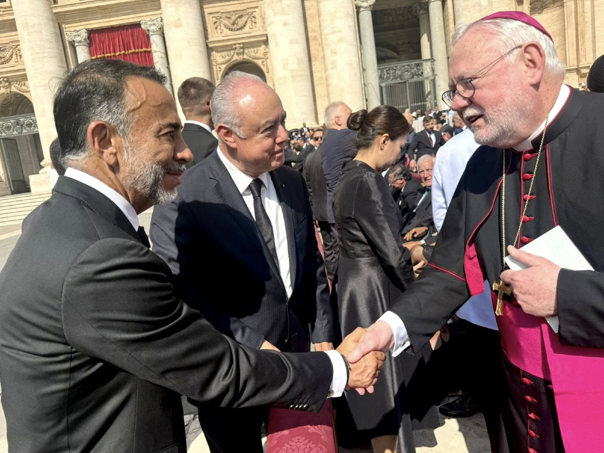 Fernando Flores pagó de su bolsillo el viaje al Vaticano, confirma su ...